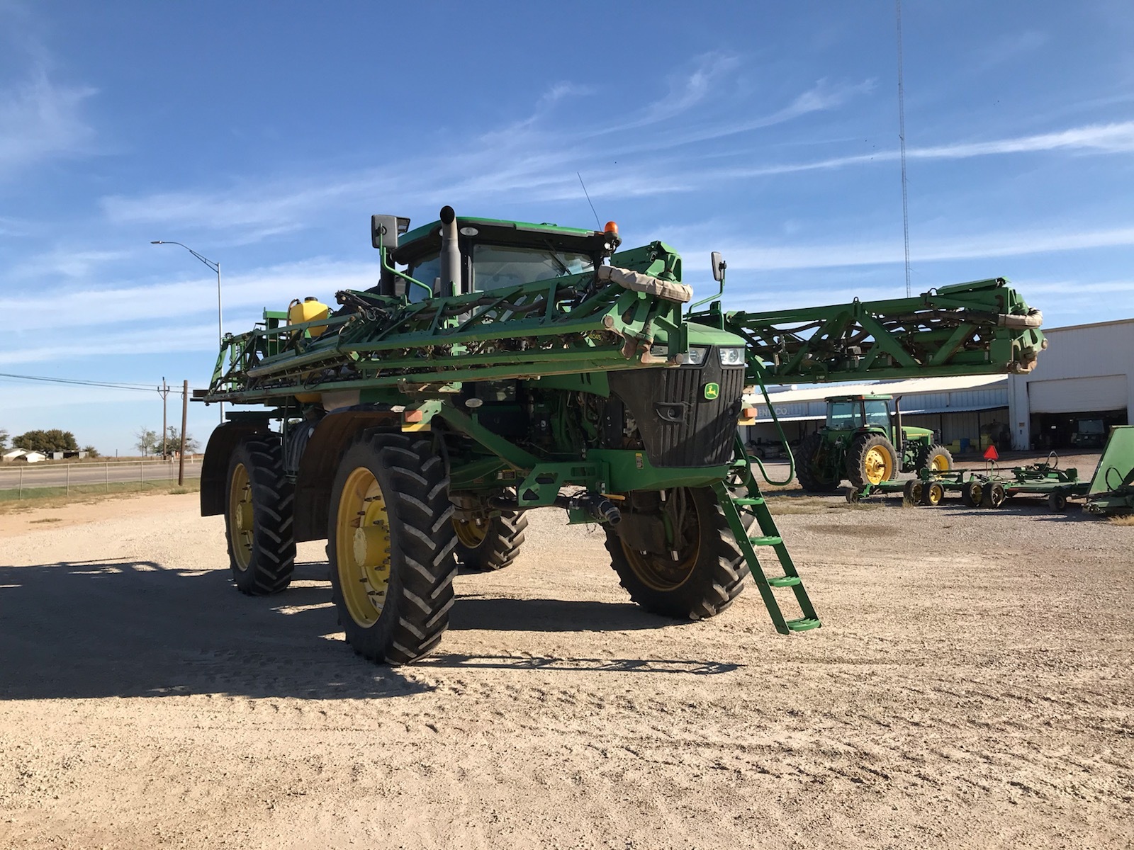 2016 John Deere R4045 - Self-Propelled Sprayers - Abilene