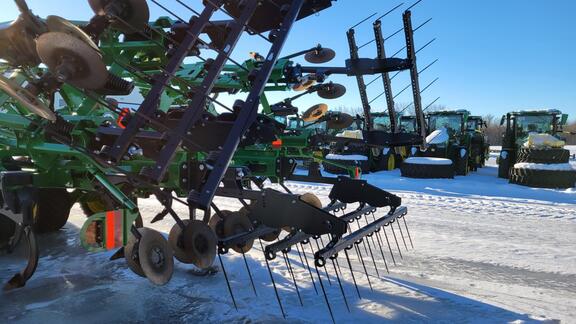 Equipment Details 2021 John Deere 2730 547564