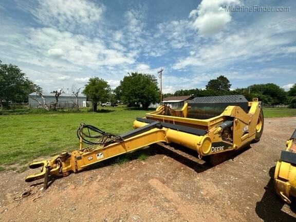 2015 John Deere 2010D E | Scrapers / Pull Pans | MachineFinder