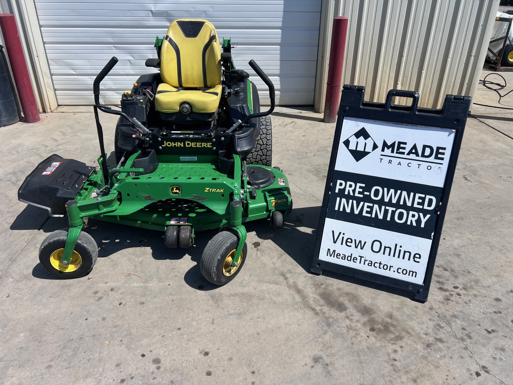 Z950M - Meade Tractor