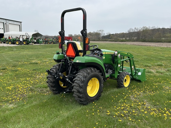 2025 John Deere 2032R - Compact Utility Tractors - Zanesville, OH