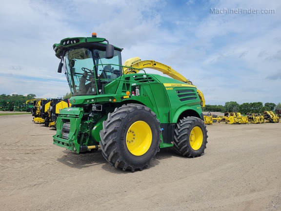 2021 John Deere 8400 | Self-Propelled Forage Harvesters | MachineFinder