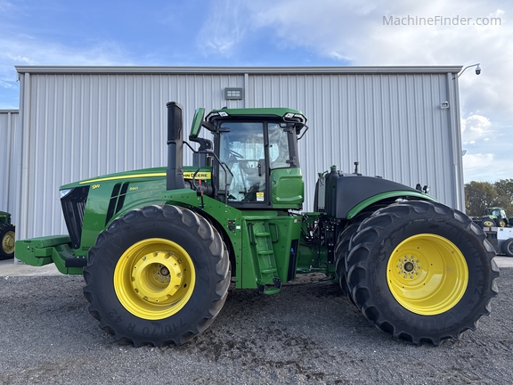 2024 John Deere 9R 590 | Scraper Tractors | MachineFinder