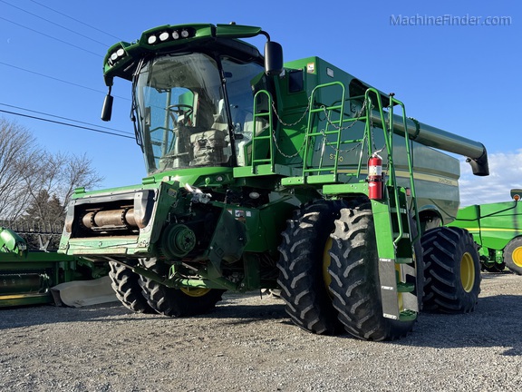 2021 John Deere S760 | Combines | MachineFinder