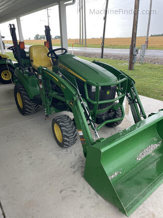 2014 John Deere 1023E | Compact Utility Tractors | MachineFinder
