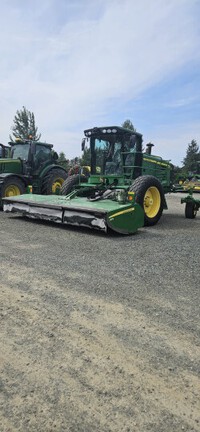 2010 John Deere R450 - Windrowers - Chilliwack, BC