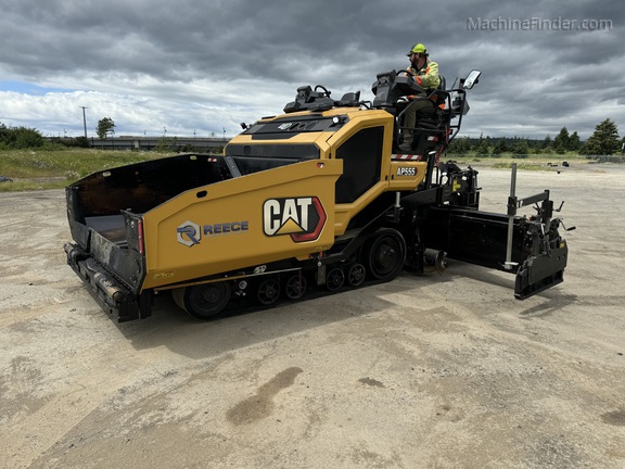 2023 Caterpillar AP 555 | Pavers Universal Class | MachineFinder