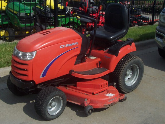 2005 Simplicity Conquest 23 | Lawn & Garden Tractors | MachineFinder
