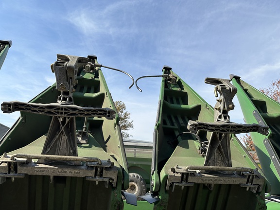 2020 John Deere 708C - Corn and Row Crop headers - Winamac, IN