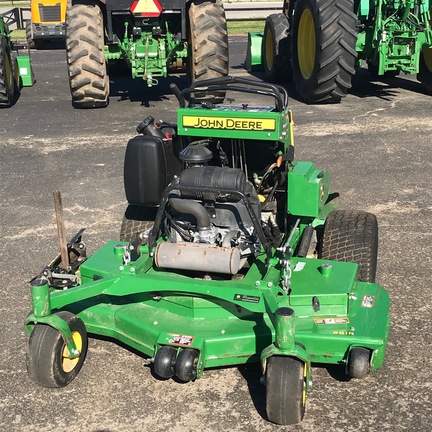 John Deere Cart LP21935 - 7P Poly Dump Utility Cart