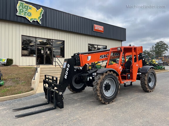 2025 Skytrak 8042 | Telehandlers | MachineFinder
