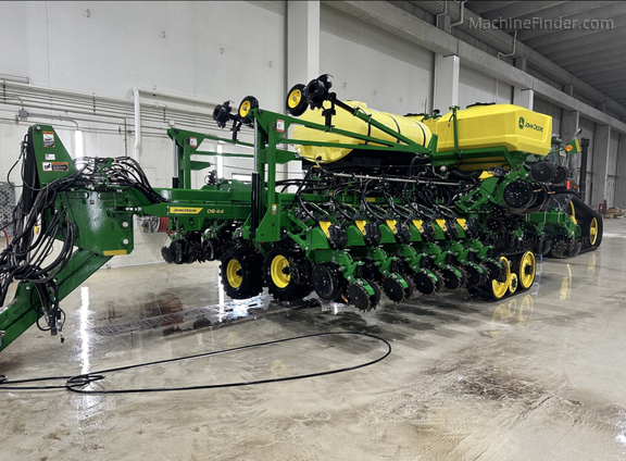 2022 John Deere DB44 | Planters: Drawn | MachineFinder