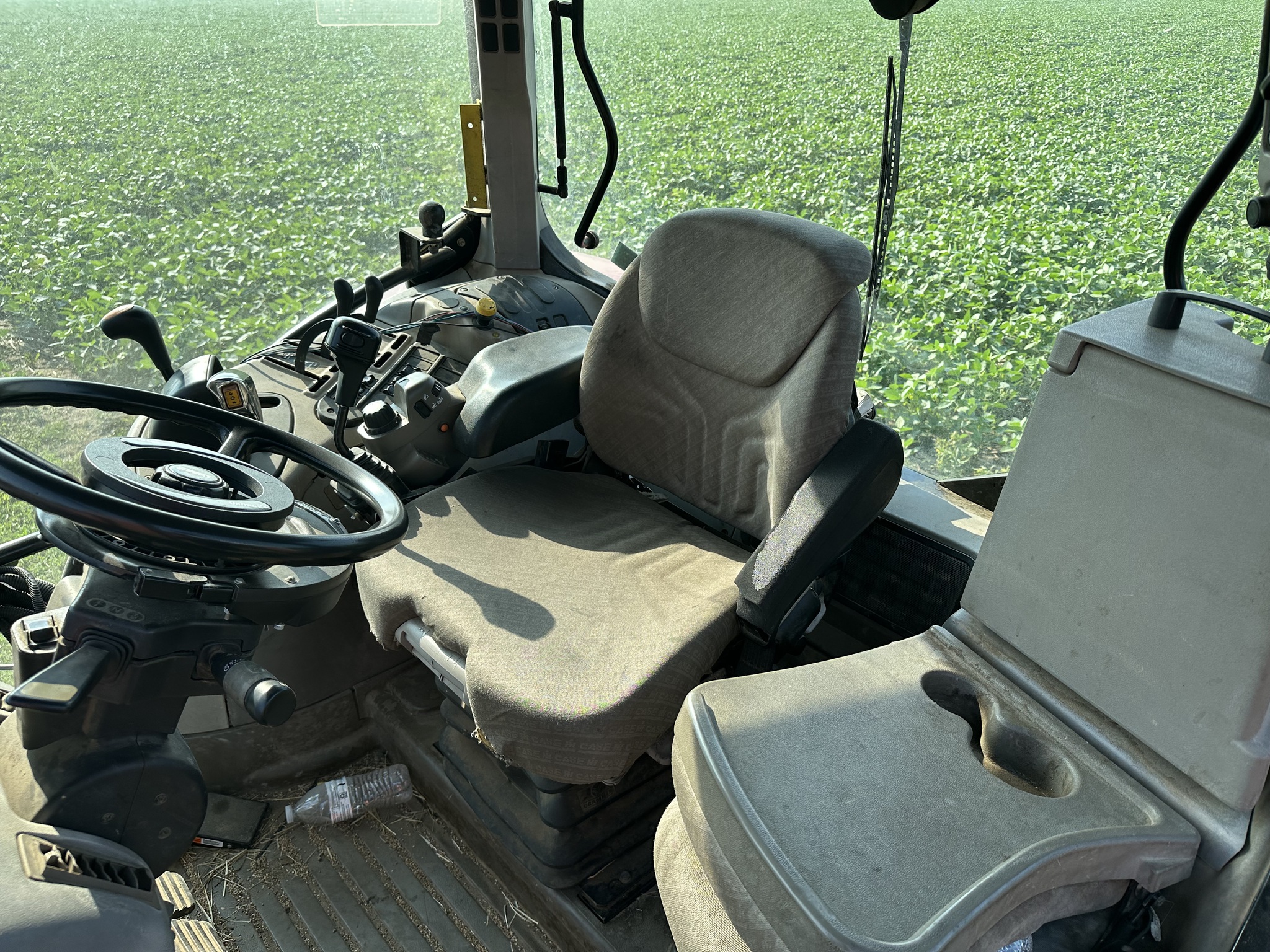 2005 Case IH MXU125 - Row Crop Tractors - Hastings, MI