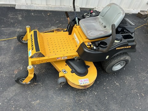 2015 Hustler 931899 - Zero-Turn Mowers - Wilmington, OH