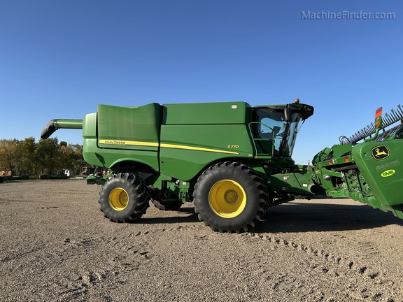 2019 John Deere S770 | Combines | MachineFinder