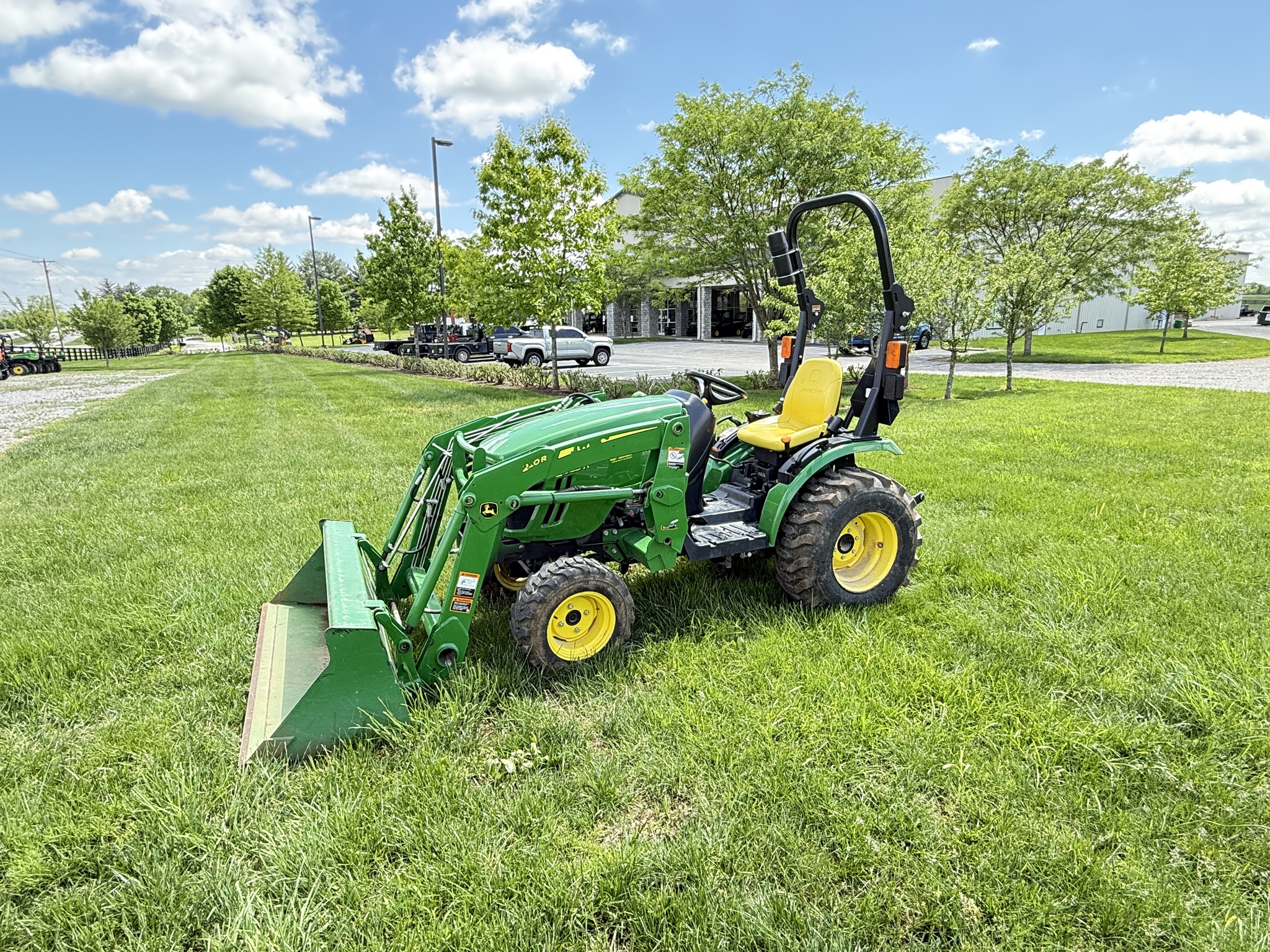 2025R - Meade Tractor