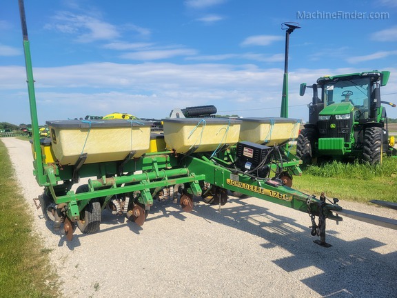 John Deere 1750 | Planters: Drawn | MachineFinder