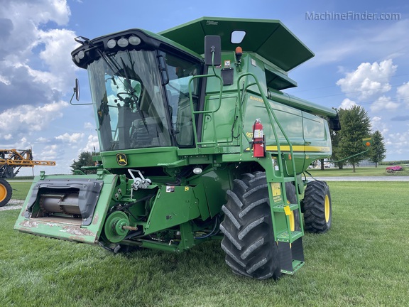 2010 John Deere 9570 STS | Combines | MachineFinder