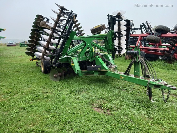 2021 John Deere 2633 | Disks | MachineFinder