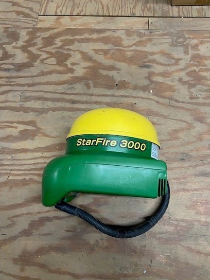 Equipment Details 2016 John Deere 3000 Receiver 563456