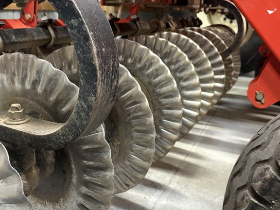 2016 Kuhn Krause Excelerator 8005-25 - Vertical Tillage - Archbold, OH
