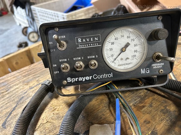 Raven raven spray control w/ harness | Miscellaneous Ag Attachments ...