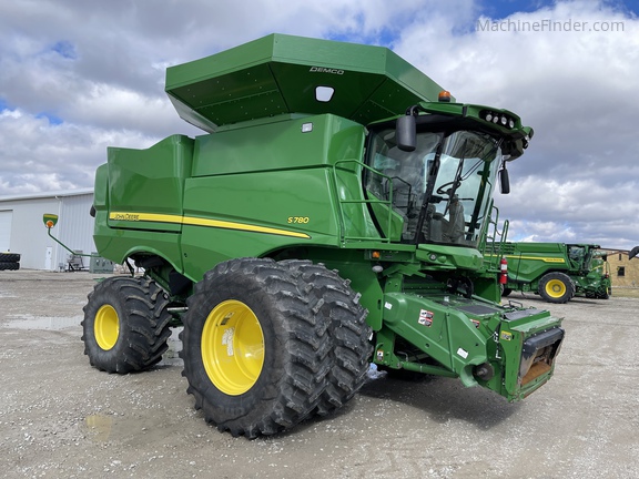 2019 John Deere S780 | Combines | MachineFinder