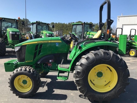 2015 John Deere 4044R - Compact Utility Tractors - John Deere MachineFinder