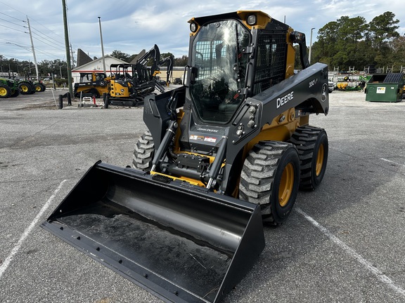 2025 John Deere 330 P - Skid Steer Loaders - Perrysburg, OH