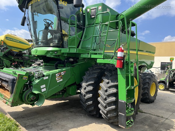 2019 John Deere S780 | Combines | MachineFinder