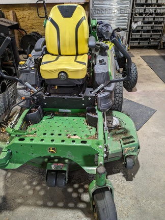 2022 John Deere Z930M | Zero-Turn Mowers | MachineFinder