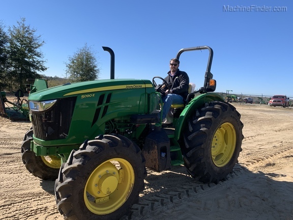 2021 John Deere 5090E | Utility Tractors | MachineFinder