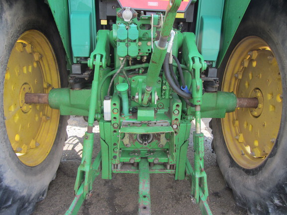 2002 John Deere 6420