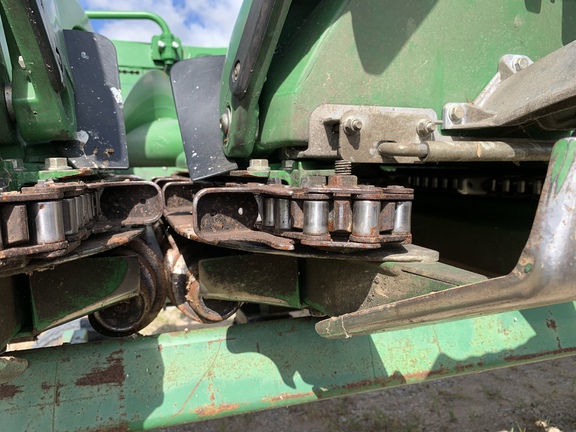 2018 John Deere 706C - Corn and Row Crop headers - Lancaster, OH