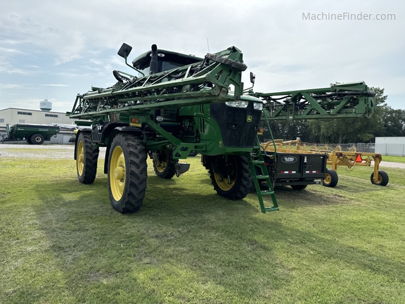 2014 John Deere R4030 | Self-Propelled Sprayers | MachineFinder