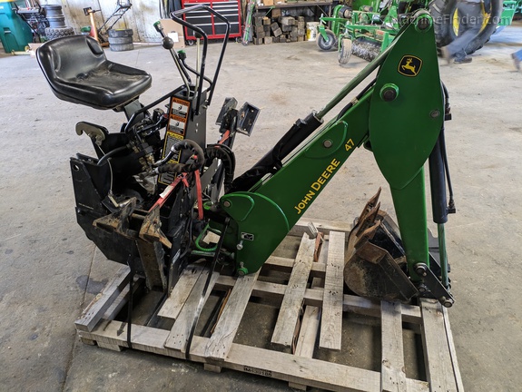 2004 John Deere 47 | Miscellaneous Turf | MachineFinder
