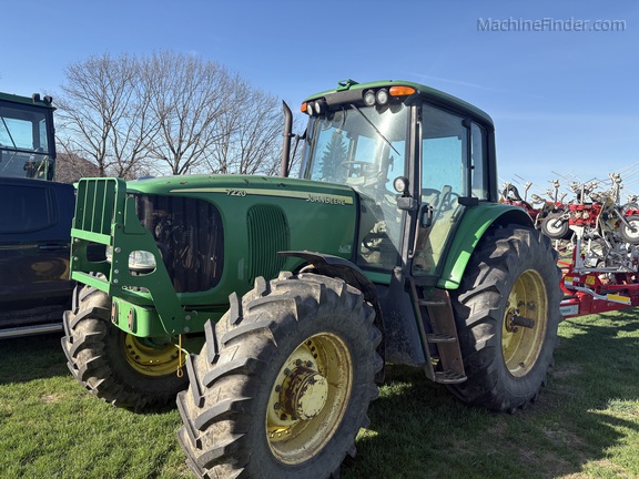 2004 John Deere 7220 | Row Crop Tractors | MachineFinder
