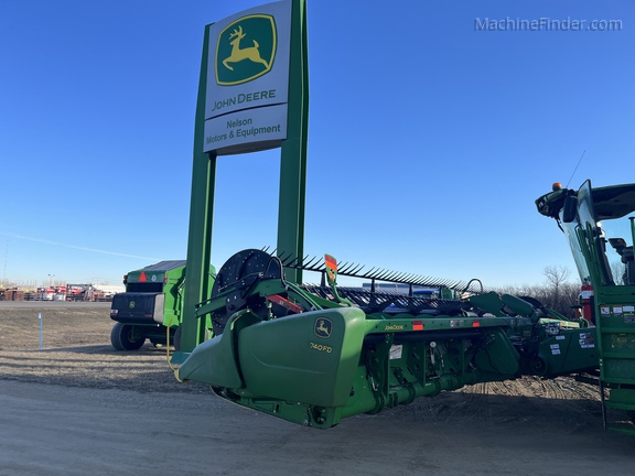 2019 John Deere 740FD | Combine Platforms | MachineFinder