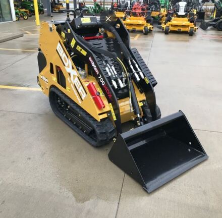 2023 Boxer 700HDX | Compact Track Loaders | MachineFinder