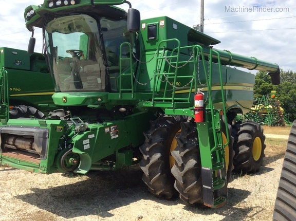 2021 John Deere S780 | Combines | MachineFinder