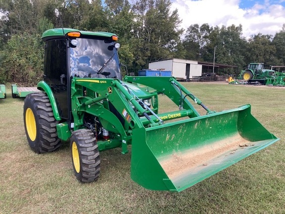 John-Deere-4044R-1226