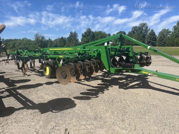 2021 John Deere 2730 | Rippers | MachineFinder