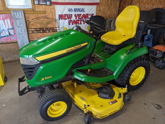 2016 John Deere X590 | Lawn & Garden Tractors | MachineFinder