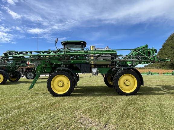 2018 John Deere R4038 - Self-Propelled Sprayers - Sunbury, NC