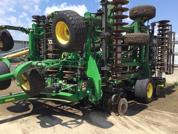 Equipment Details 2021 John Deere 2660VT 537331