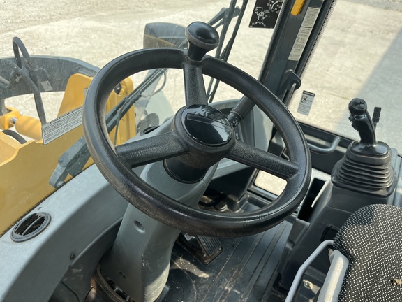 2016 John Deere 324K - Compact Loaders - Holland, MI