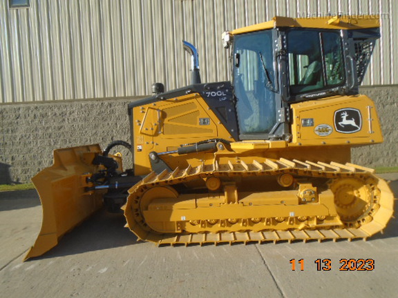 2024 John Deere 700L | Crawler Dozers | MachineFinder