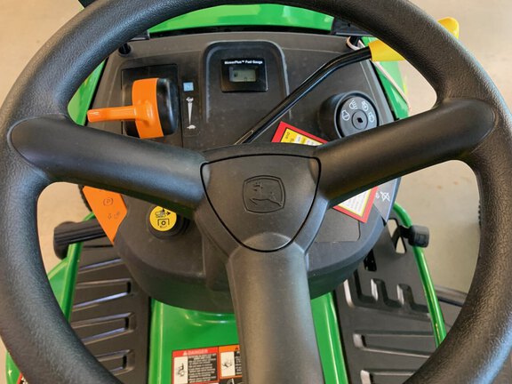 2025 John Deere S120 - Lawn & Garden Tractors - New Albany, OH