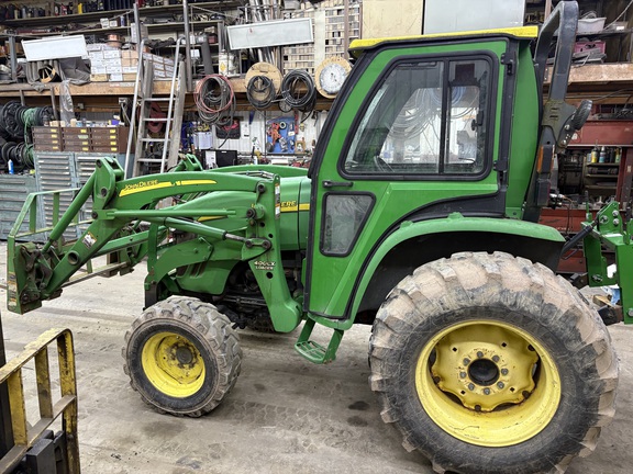 2005 John Deere 4520 | Compact Utility Tractors | MachineFinder