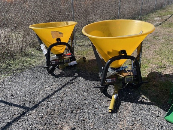 2022 Bush Hog FSP500 - Fertilizer Spreaders - Chiefland, FL